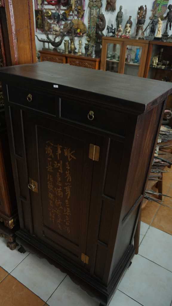 Lemari Made in Korea (Karya seni Injey) kayu sono keling